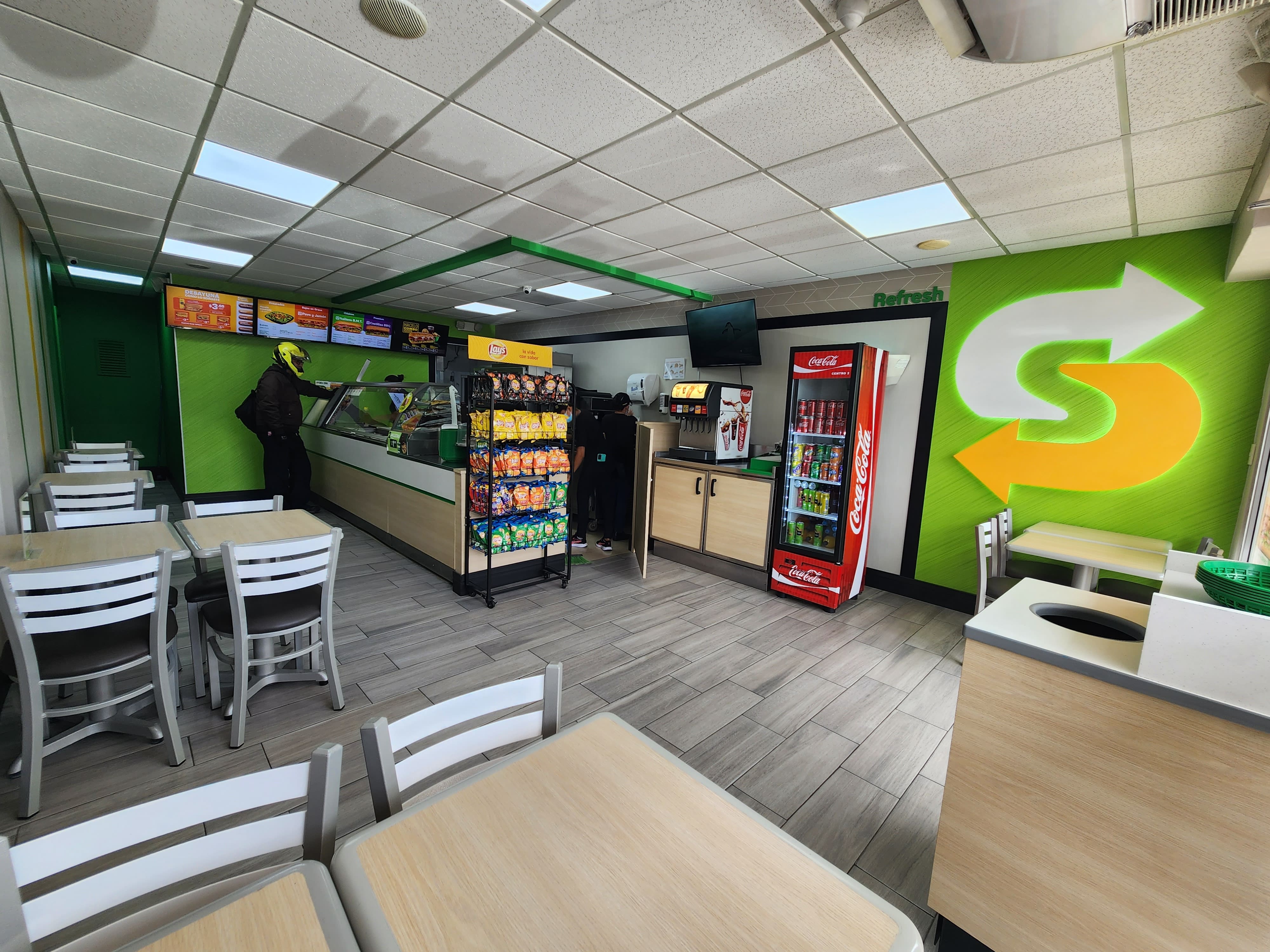 Subway 25 Av. Sur - San Salvador (San Salvador) - Restaurante Fast-Food