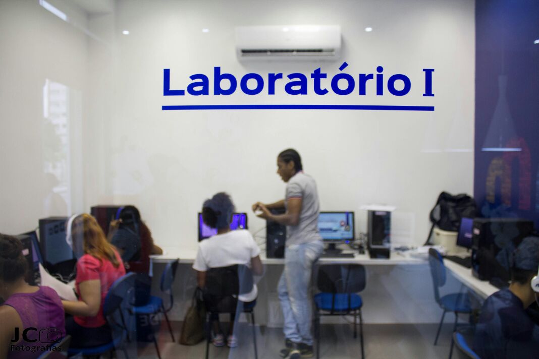 Microlins - Taquara - Rio De Janeiro (RJ) - Centro Educacional